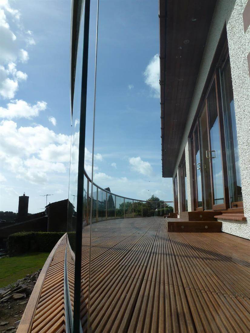 Curved Glass Balcony in Rural Scotland | Balcony Systems