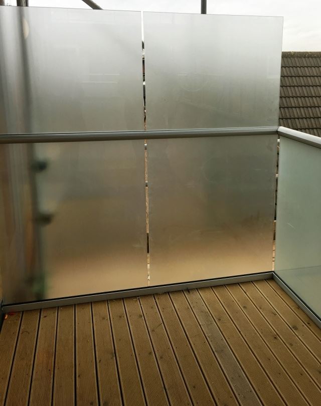 Privacy screens | Glass Balustrades | Balcony Systems