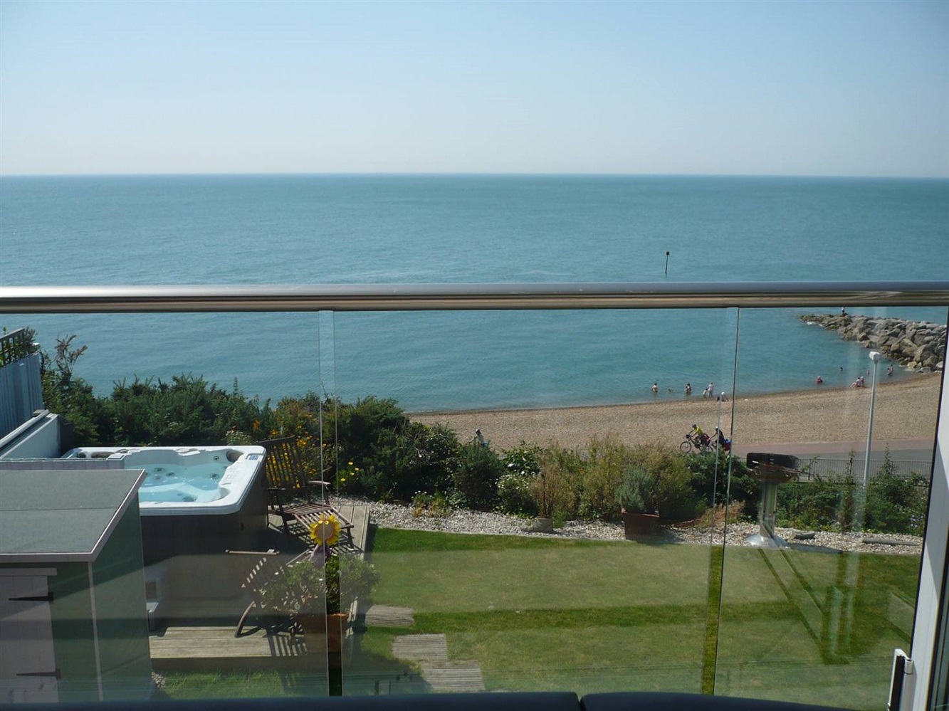 Juliet Balcony | Glass Balcony Railings | Balconette